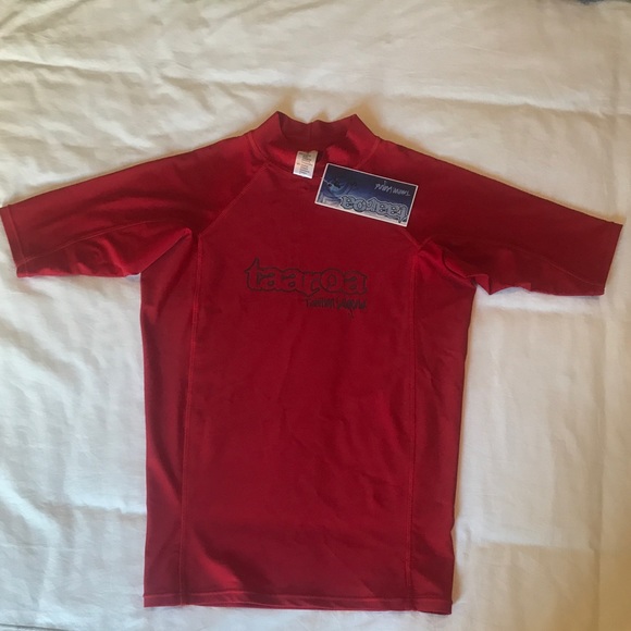 Swim | Taaroa Tahitian Legend Short Sleeve Rashguardnwt | Poshmark